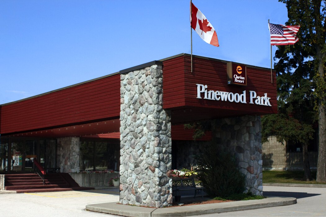 Clarion Resort Pinewood Park - North Bay, Ontario